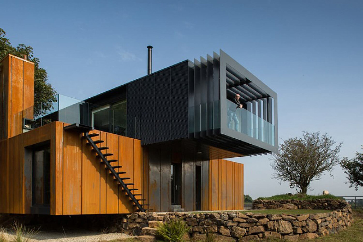 AMAZING SHIPPING CONTAINER ARCHITECTURE | Green Building