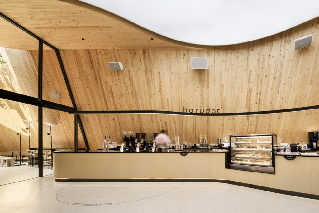 Harudot Chonburi by NANA Coffee Roasters: The café as a tourist ...